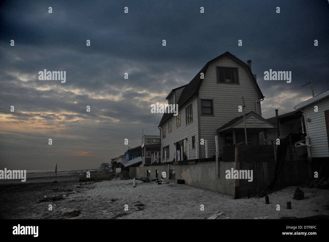 QUEENS, NY - NOVEMBER 11: Damaged houses in the Rockaway beach - Bel ...