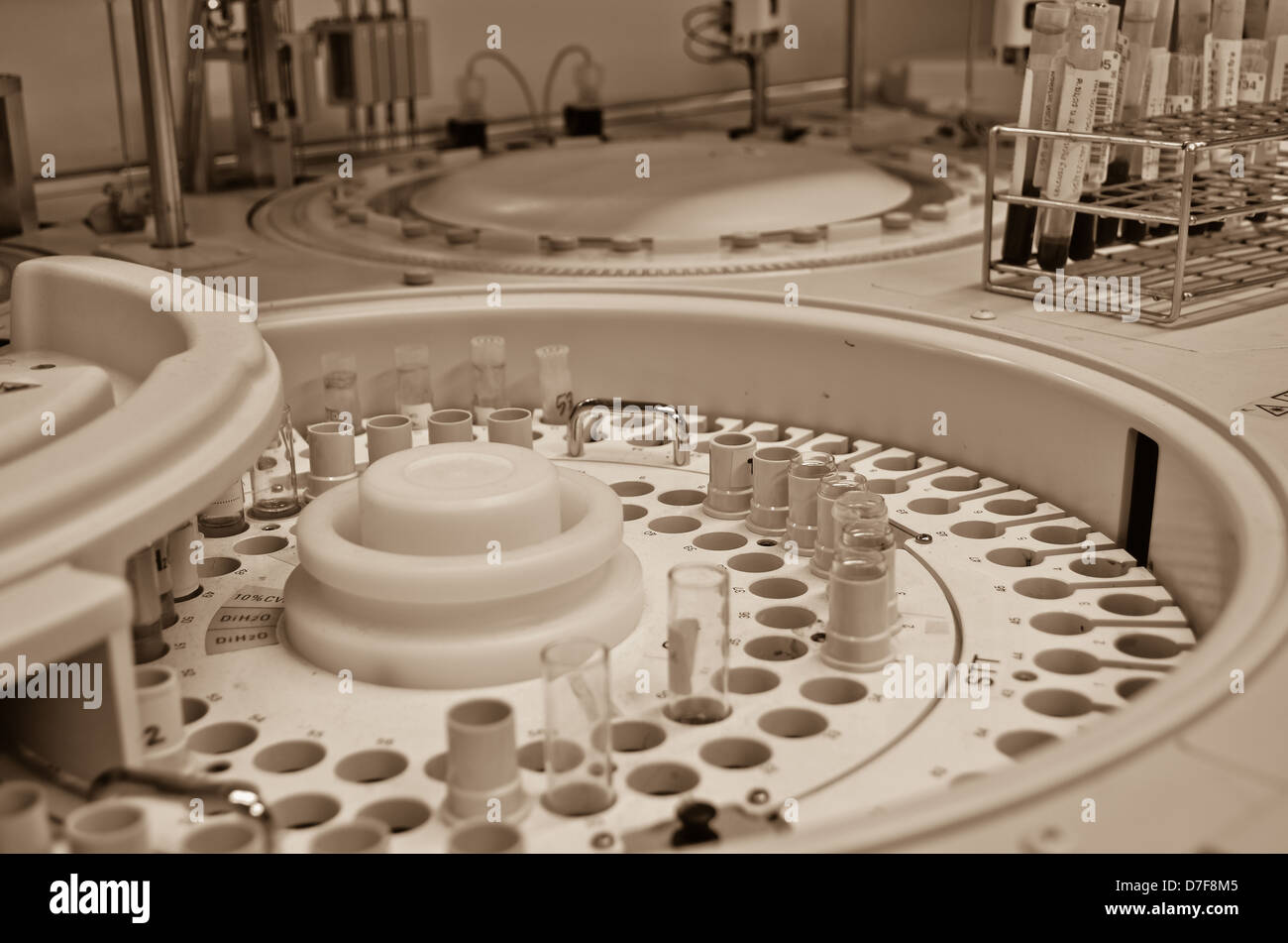 Gas chromatograph hi-res stock photography and images - Alamy