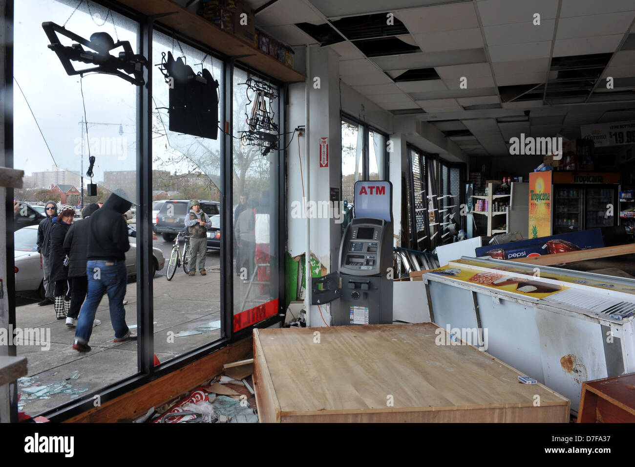 BROOKLYN, NY - OCTOBER 30: Destroyed grocery store in the Sheepsheadbay ...