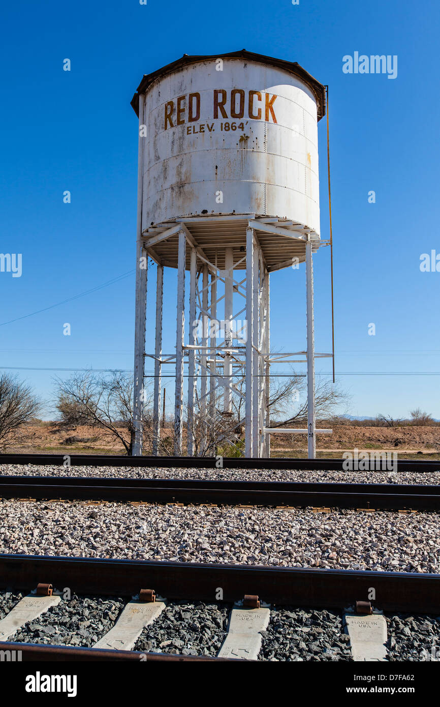 Railroad water tank hi-res stock photography and images - Alamy