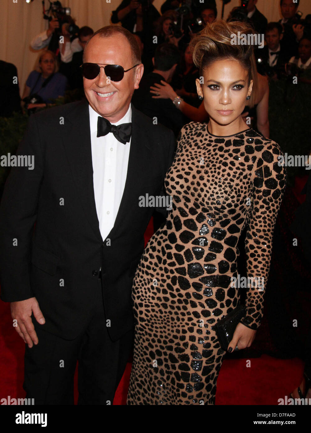 New York, USA. 6th May 2013. Designer MICHAEL KORS and singer JENNIFER ...