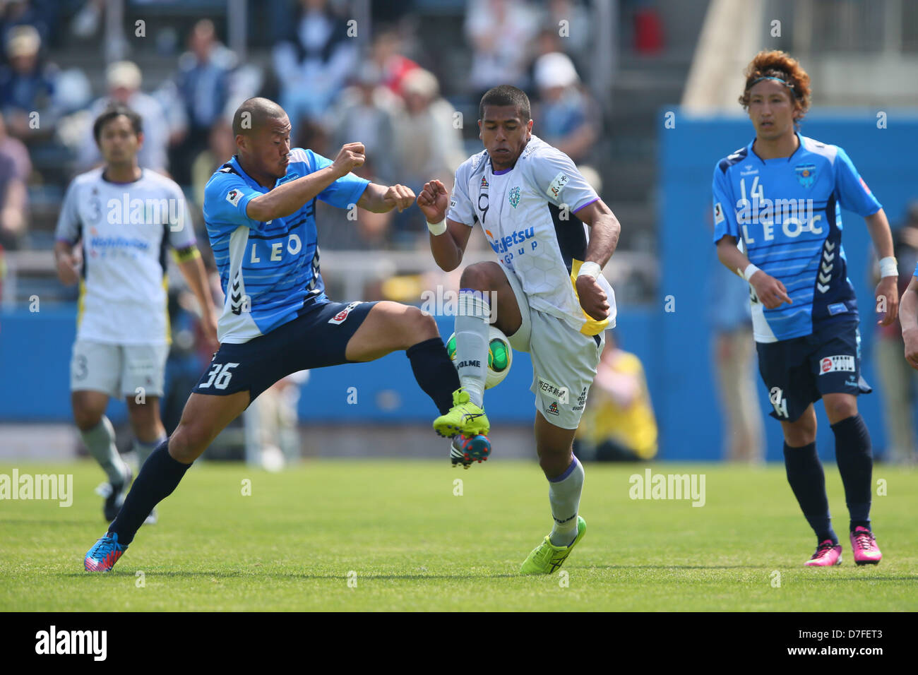 L to R Yuki Matsushita Yokohama FC Osmar Francisco Avispa Fukuoka Yuto Takeoka Yokohama FC MAY 6 2013 Football Soccer 2013 J.LEAGUE Division 2 between Yokohama FC 0 1 Avispa Fukuoka
