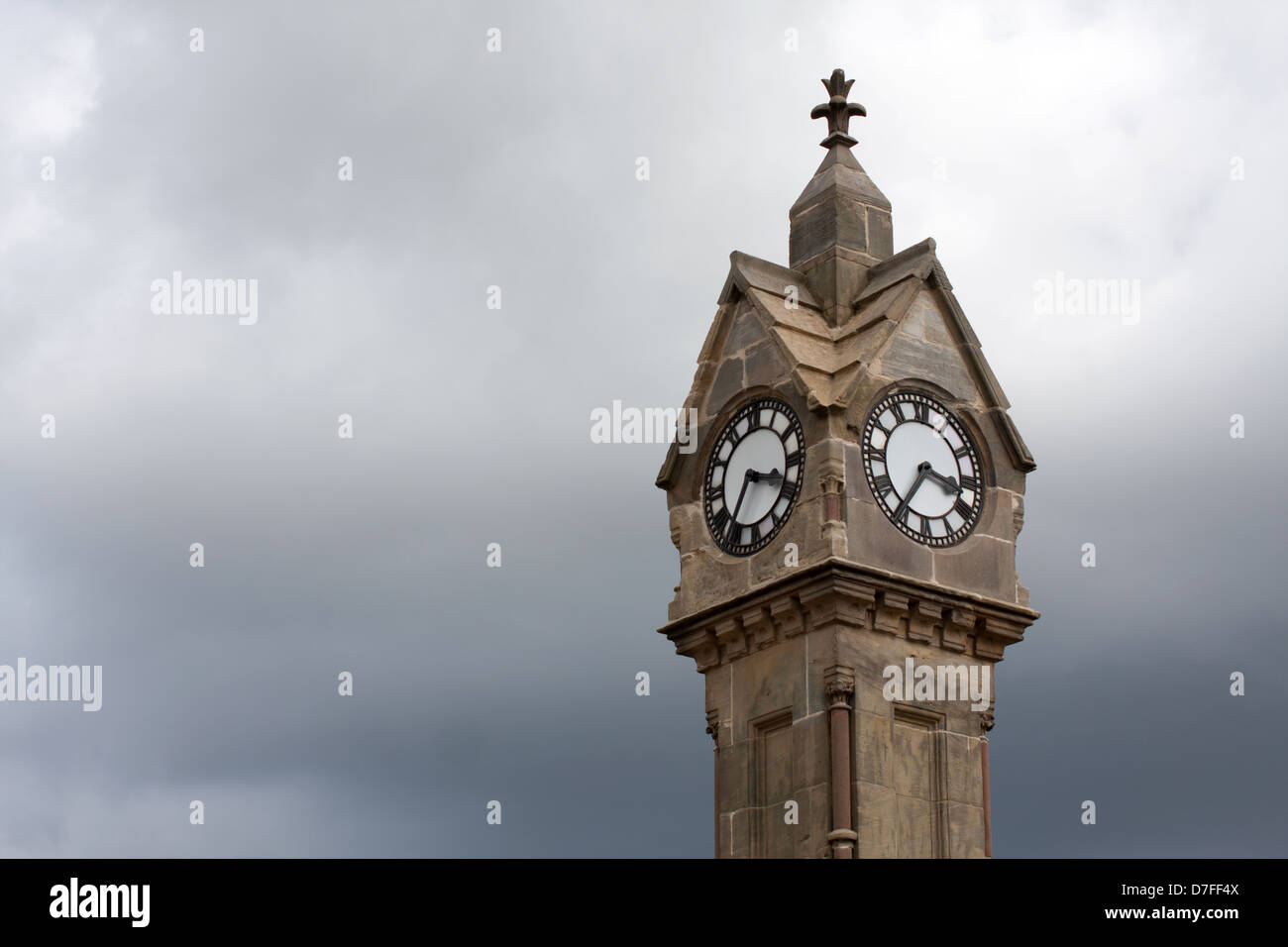 Clock tower in Thirsk, North Yorkshire Stock Photo - Alamy
