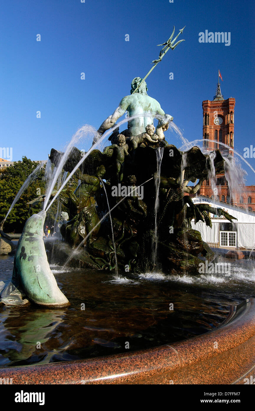 Neptunbrunnen berliner hi-res stock photography and images - Alamy