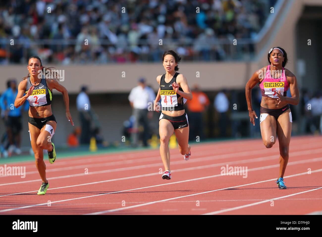Tokyo, Japan. 5th May 2013. (L-R) Ivet Lalova (BUL), Chisato Fukushima ...