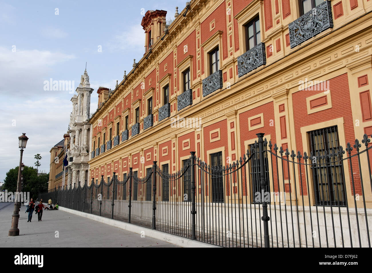 Avenida de Roma, Seville - Palacio San Telmo Stock Photo - Alamy