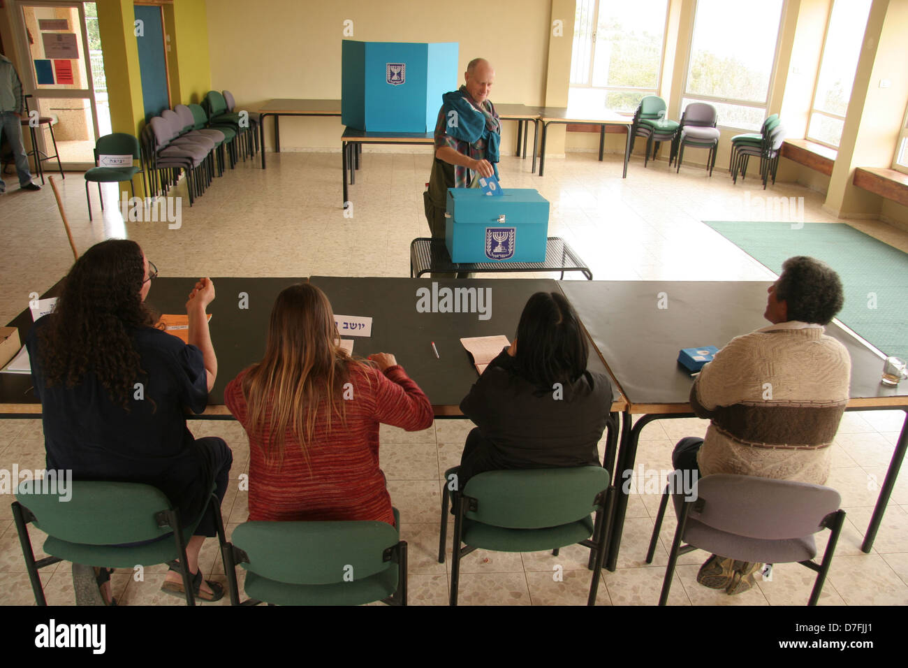 elections day in kammon, misgav (March 28, 2006 Stock Photo - Alamy