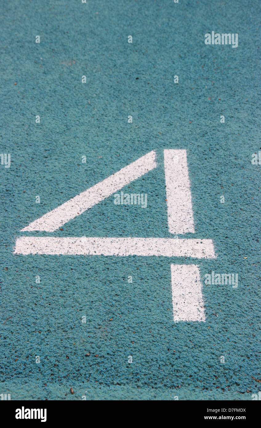 4 track line hi-res stock photography and images - Alamy