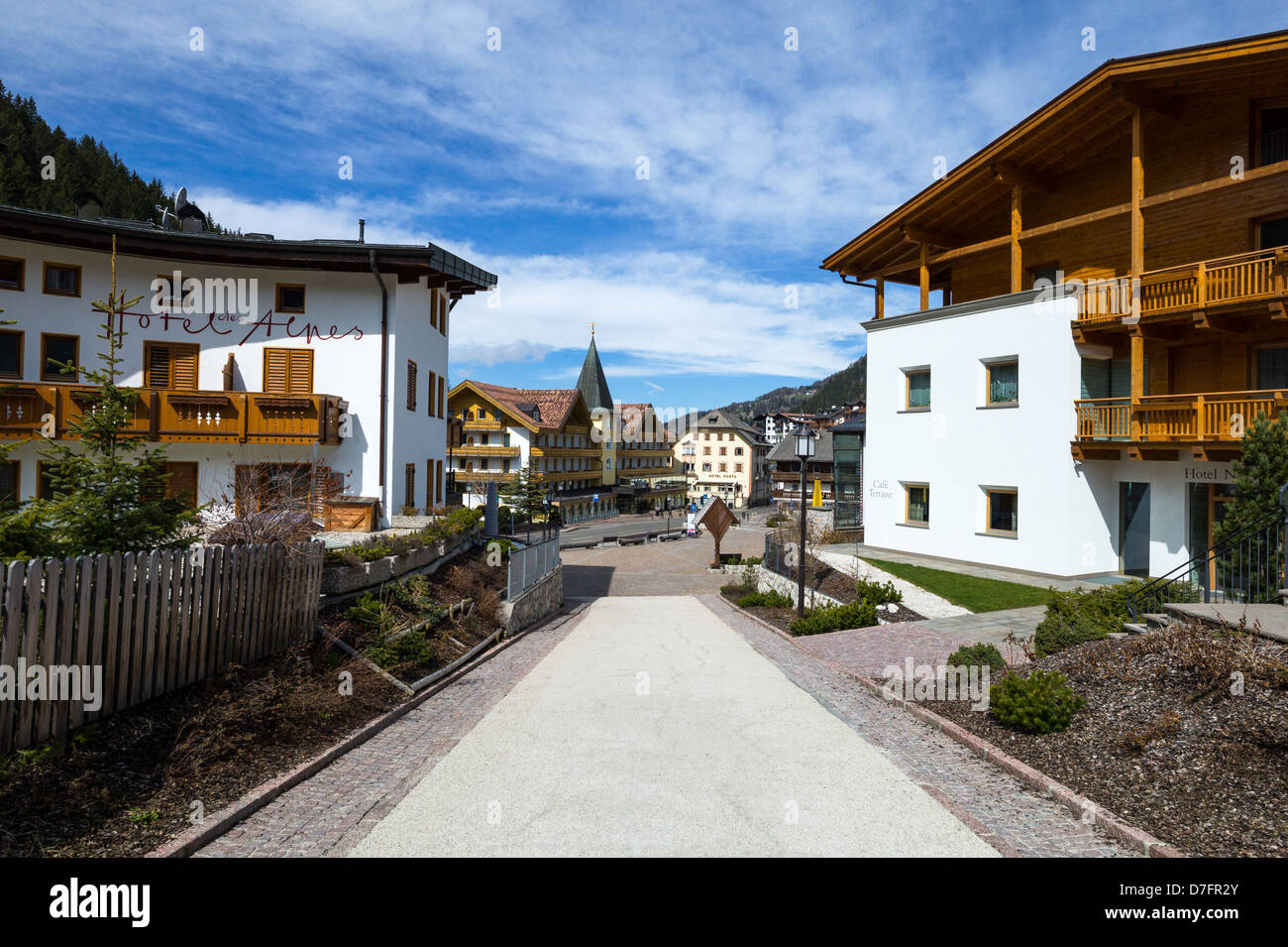Selva di val hi-res stock photography and images - Alamy