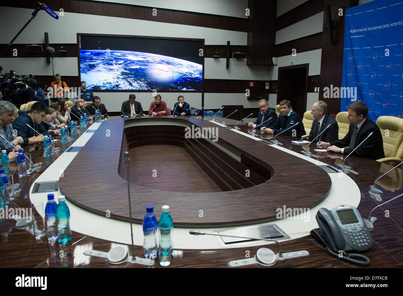 The crew of Expedition 35 successfully docked with the International ...