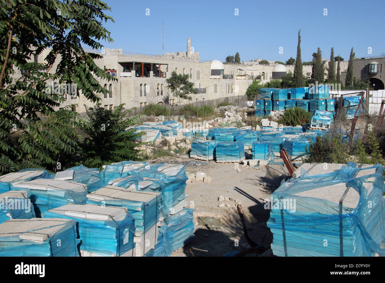construction of david village in jerusalem (2006 Stock Photo - Alamy