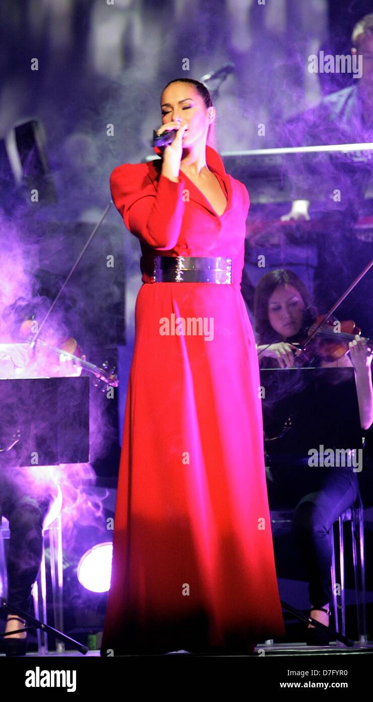 Nia lewis hi-res stock photography and images - Alamy