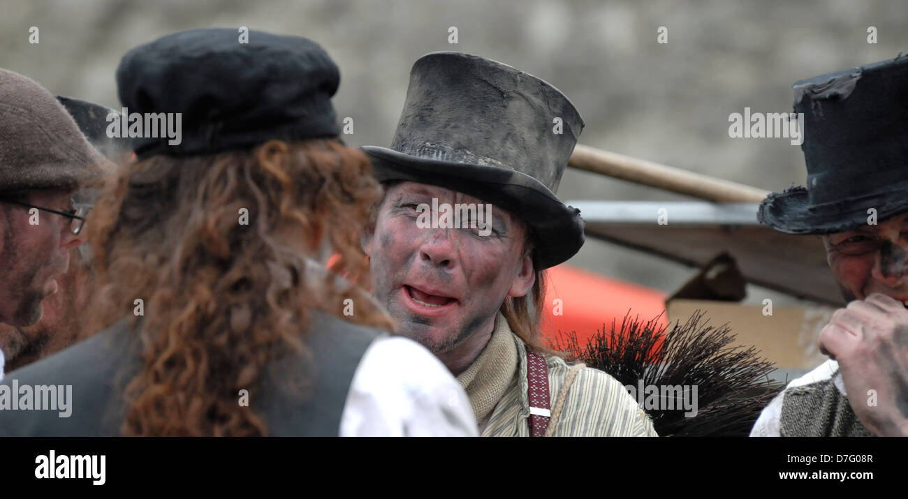 Traditional chimney sweep hi-res stock photography and images - Alamy