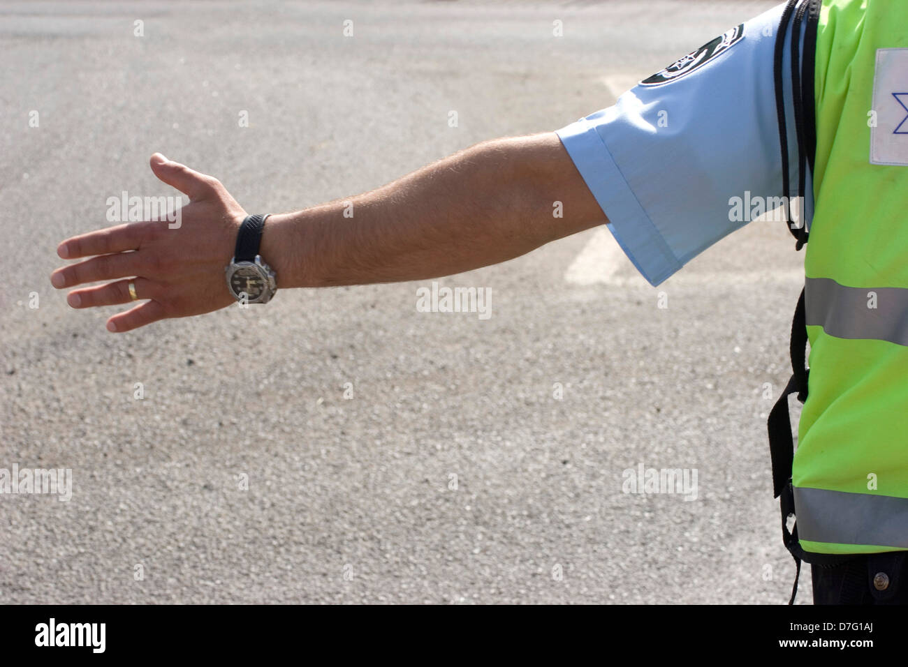 Police officer directing traffic hi-res stock photography and images - Alamy