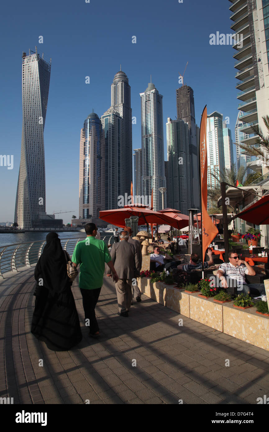 Dubai Marina Boardwalk United Arab Emirates UAE Stock Photo - Alamy