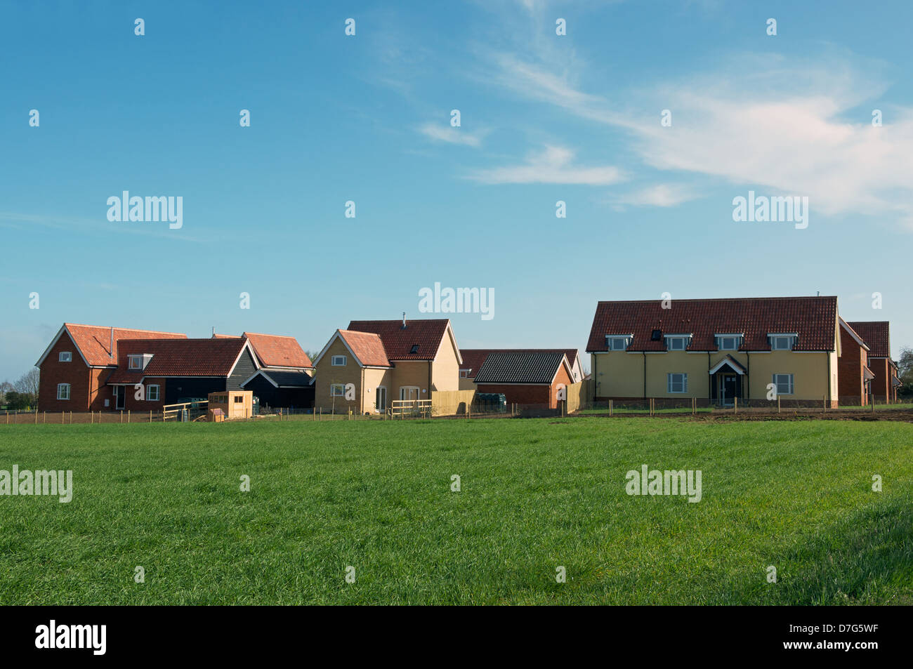 The Pastures Housing Estate, built on a green field site Stock Photo ...