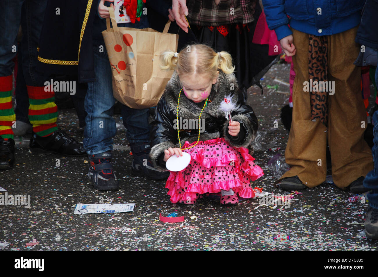 toddler in the crowd at carnival parade in Roermond, Netherlands Stock ...