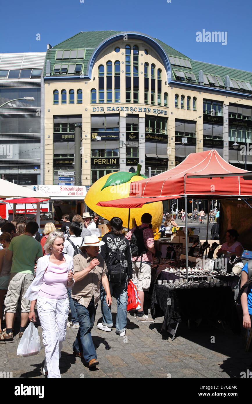 Hackescher markt hi-res stock photography and images - Alamy