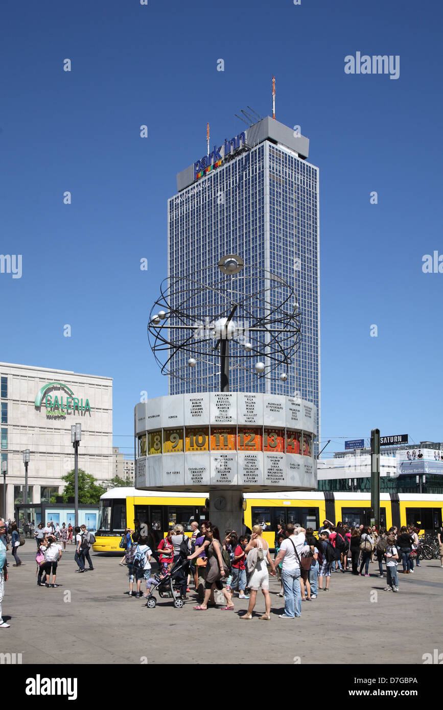 Alexanderplatz alexander square hi-res stock photography and images - Alamy