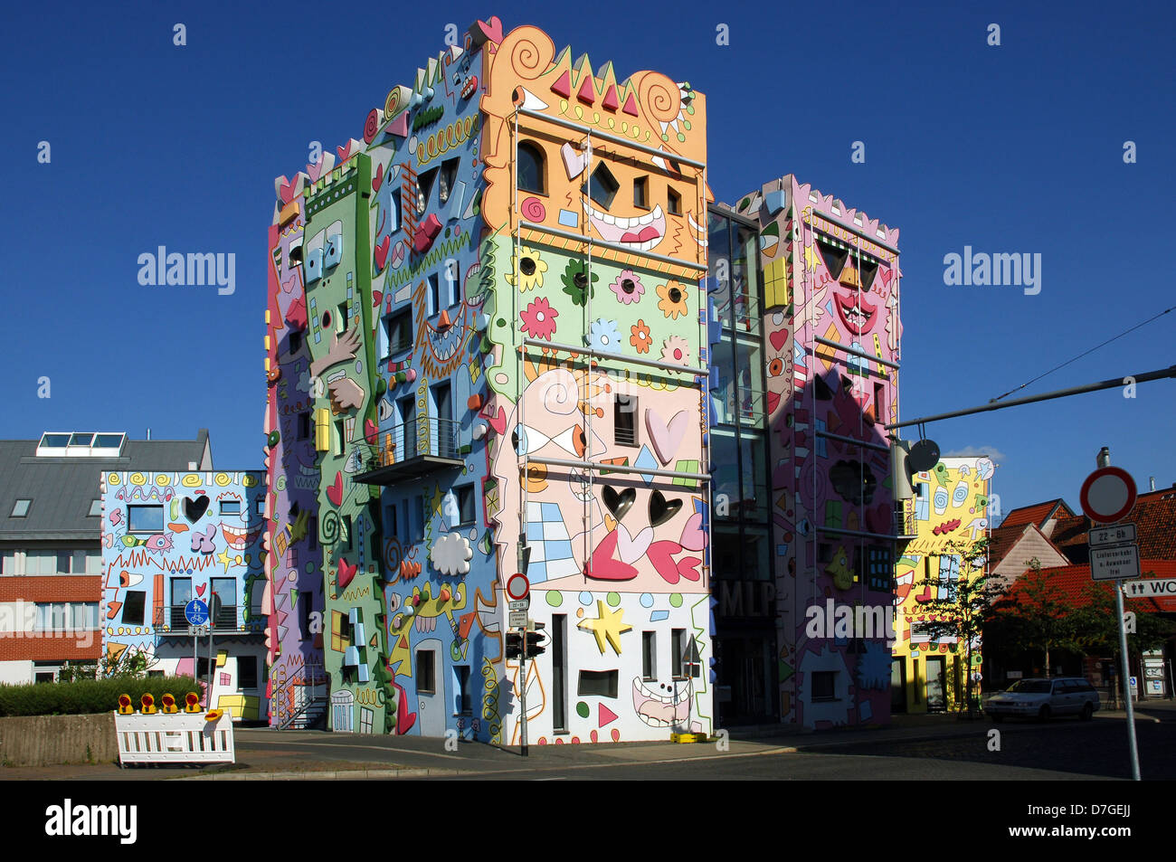 James rizzi hi-res stock photography and images - Alamy