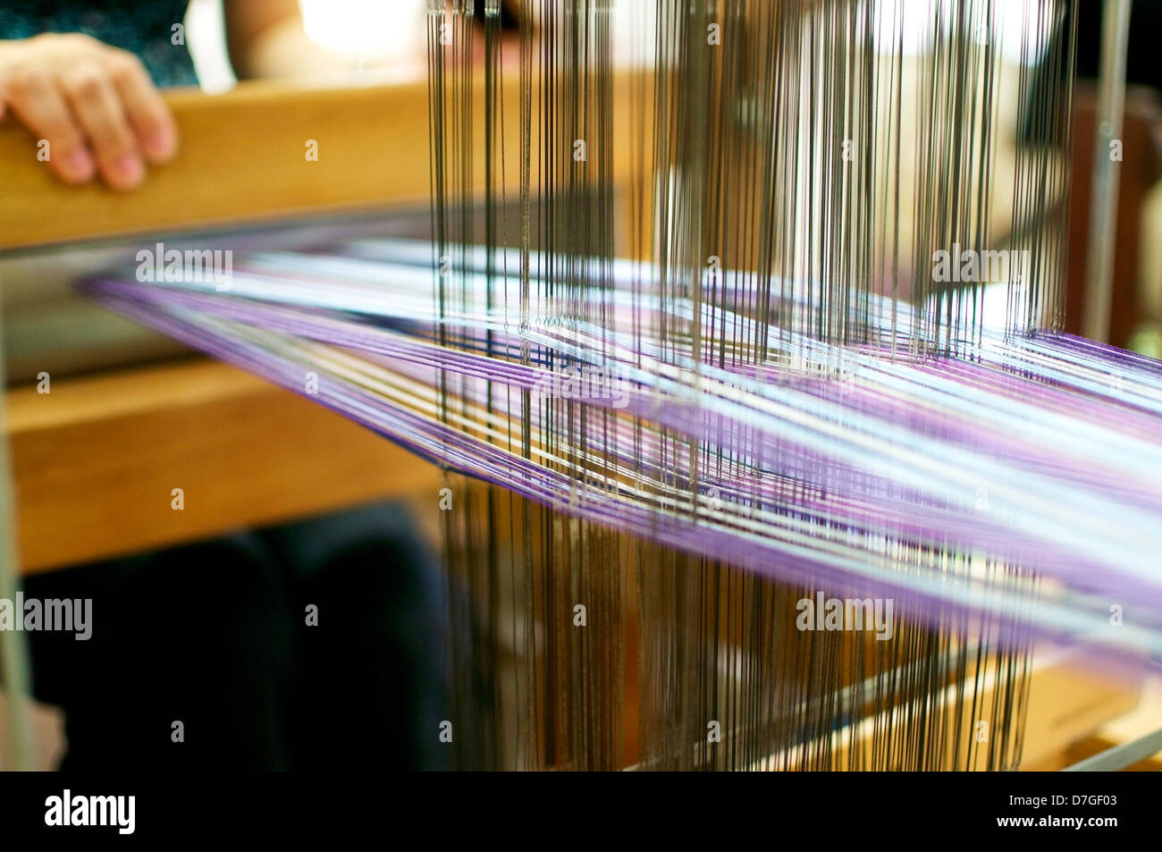 Loom weaving hi-res stock photography and images - Alamy