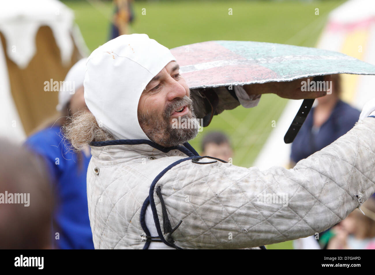 Performers at a medieval pageant wearing medieval costume Stock Photo ...