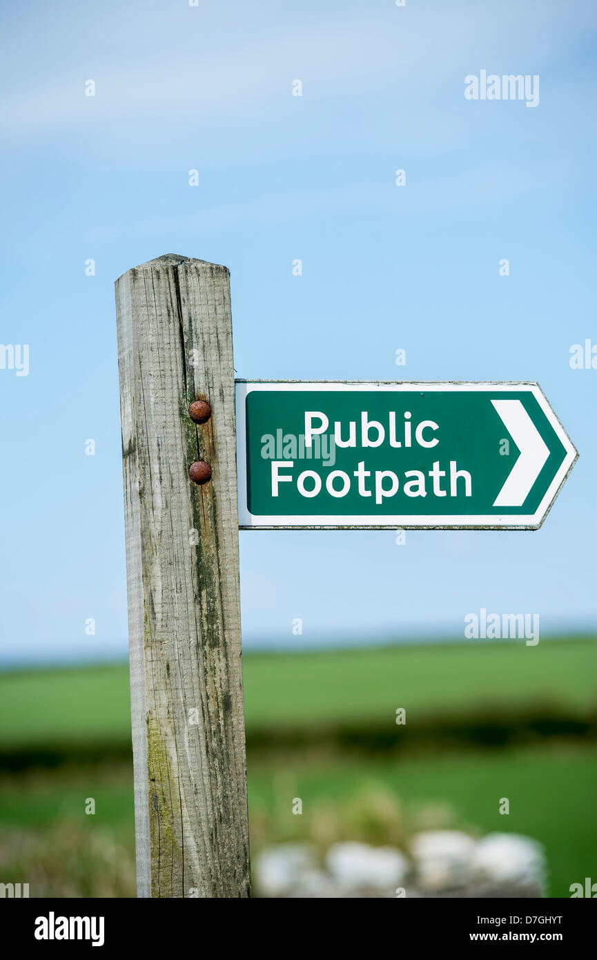 Sign path countryside hiking walking rambling hi-res stock photography ...