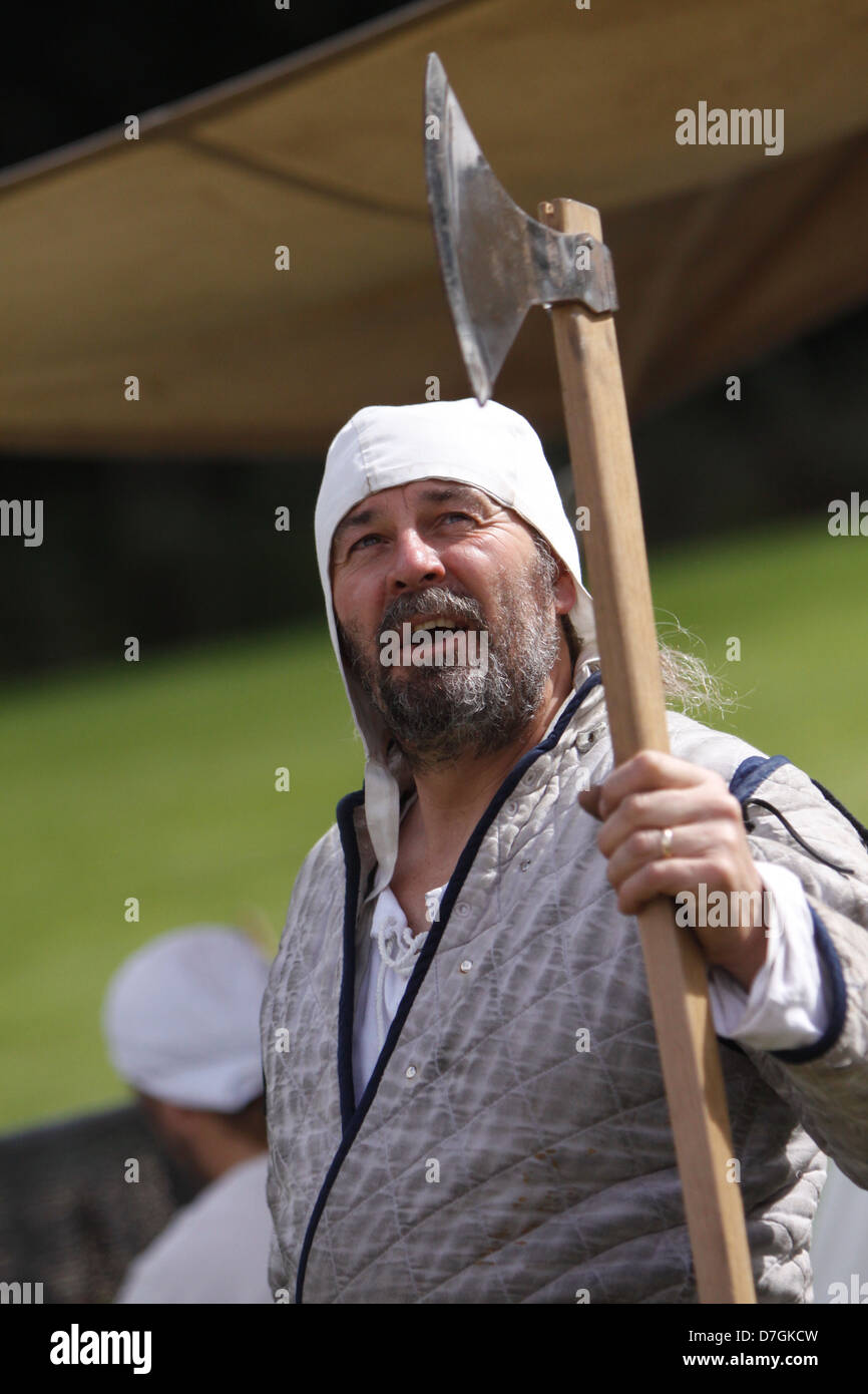 Performers at a medieval pageant wearing medieval costume Stock Photo ...