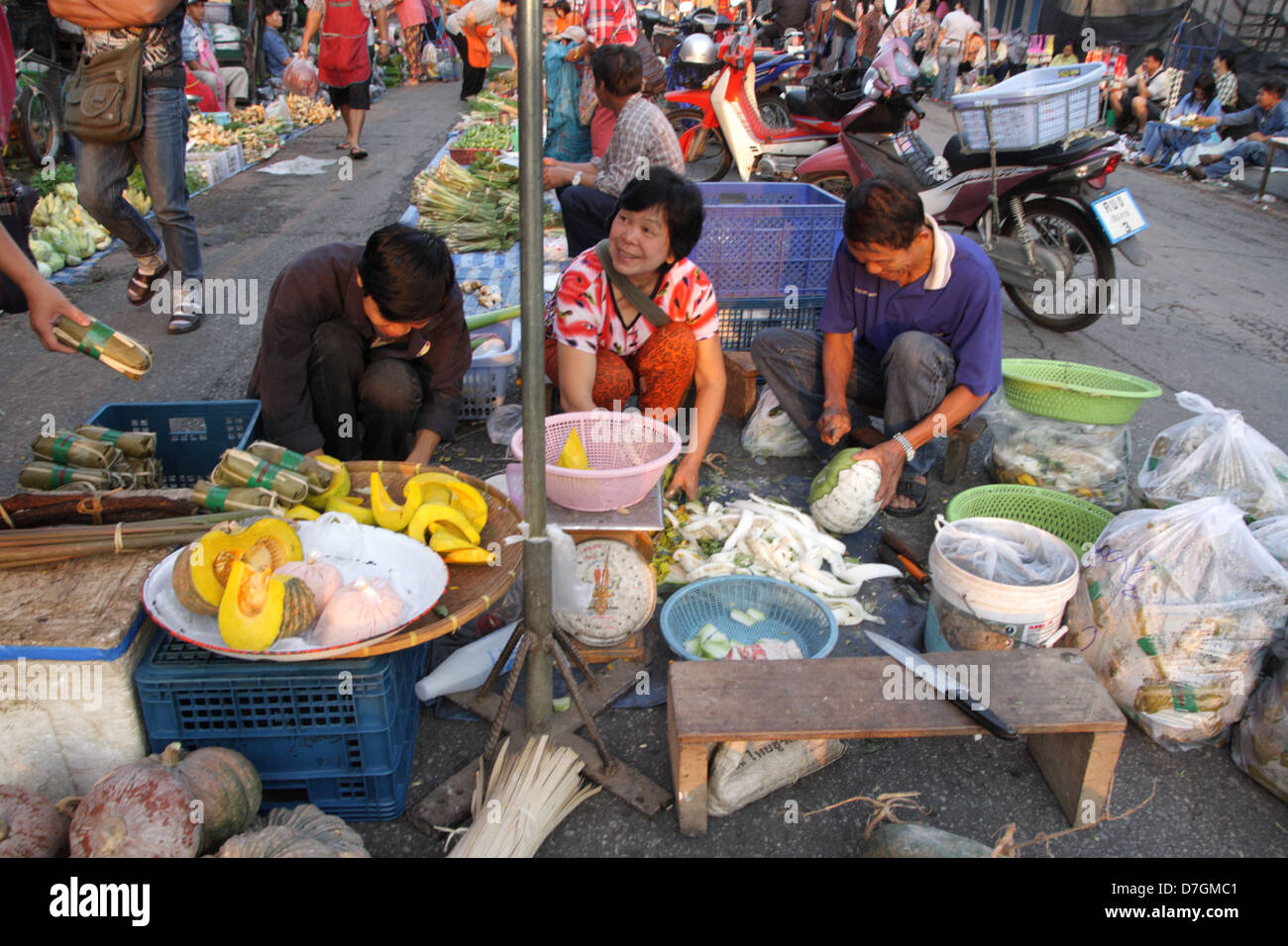 Vegetable seller hi-res stock photography and images - Alamy