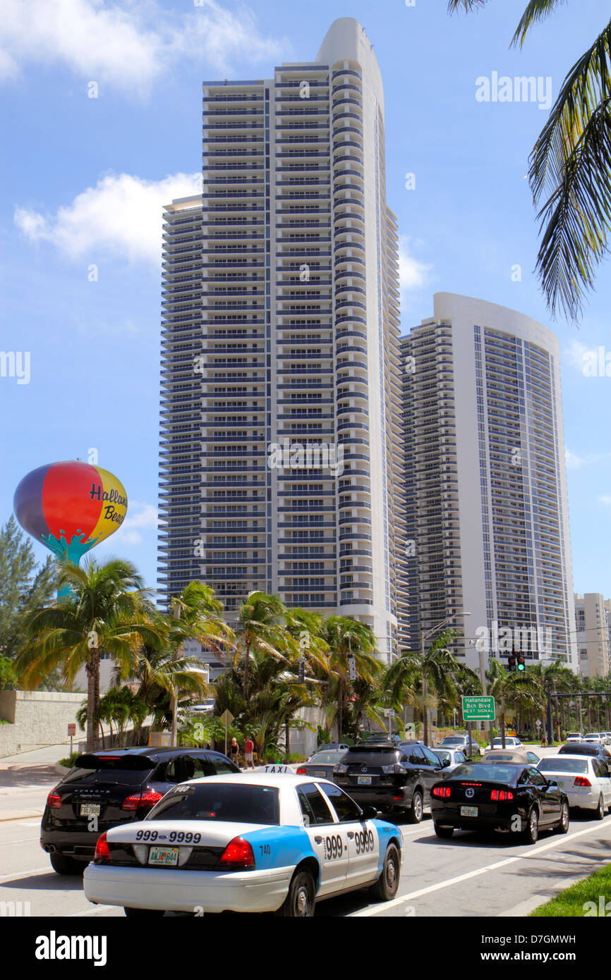High rise hallandale beach hi-res stock photography and images - Alamy