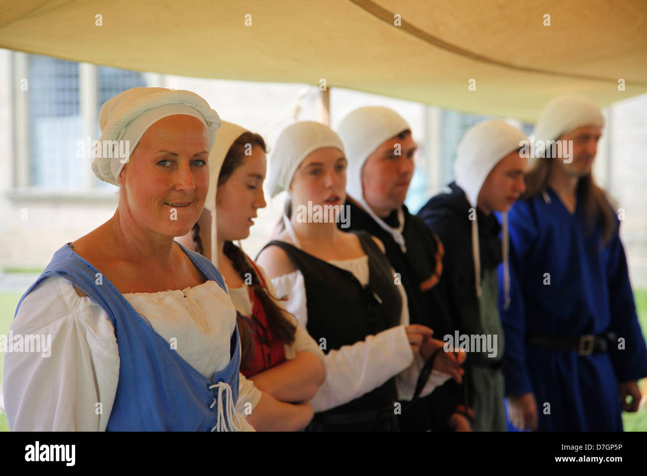 Performers at a medieval pageant wearing medieval costume Stock Photo ...