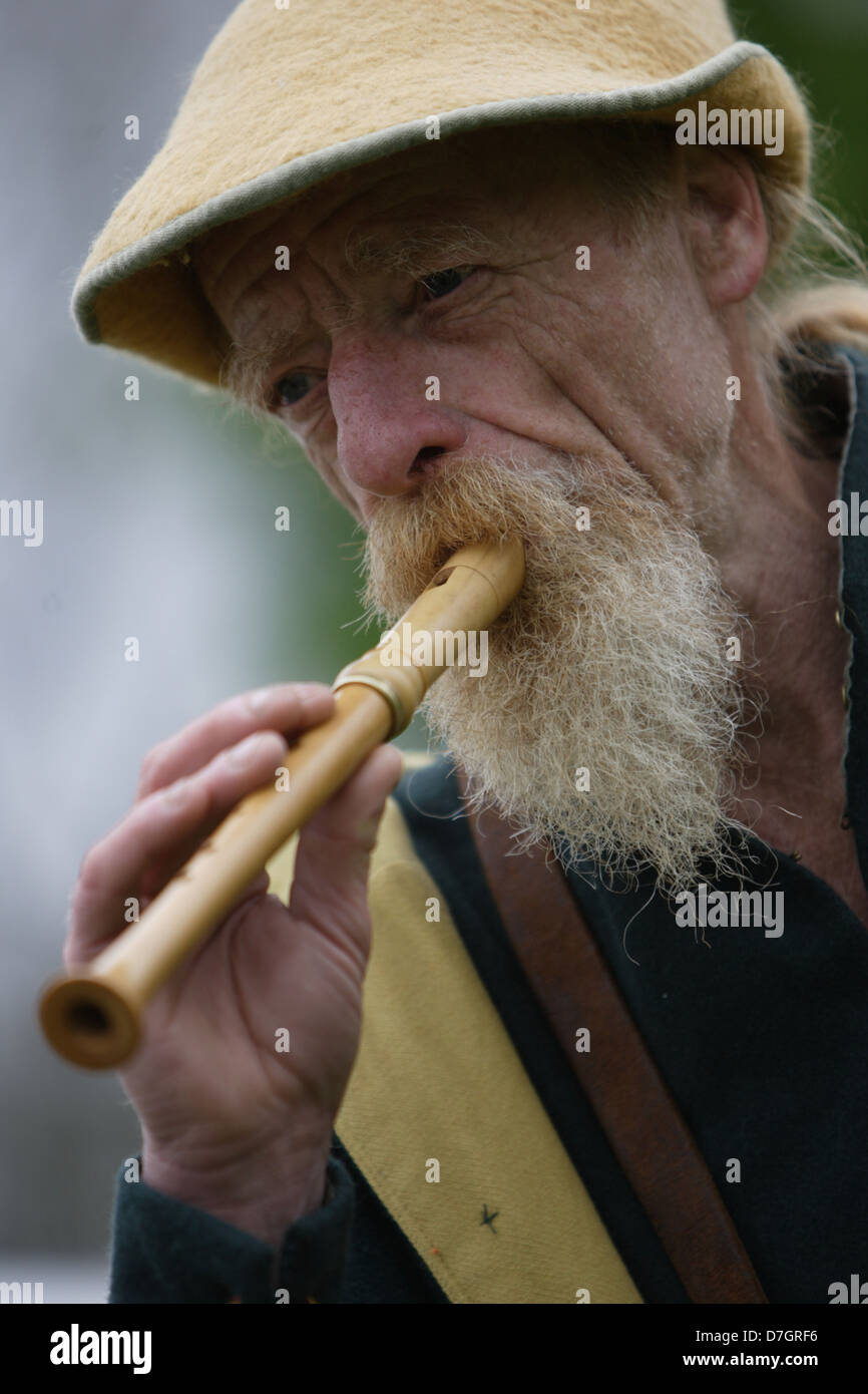 Performers at a medieval pageant wearing medieval costume Stock Photo ...
