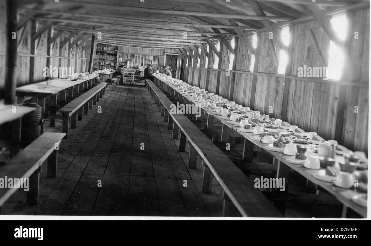 Mess hall hi-res stock photography and images - Alamy
