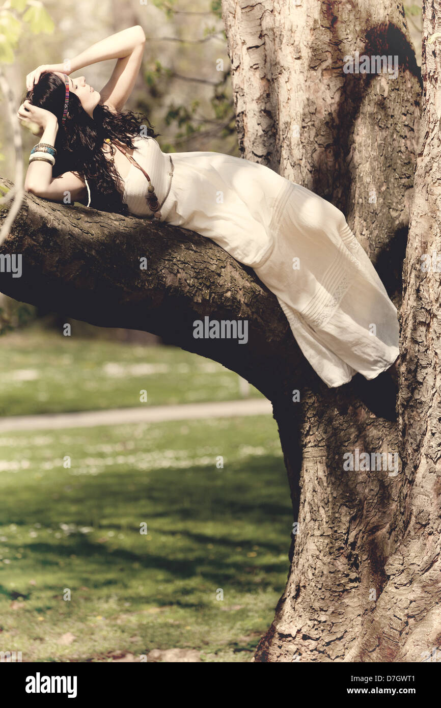 Woman relax outdoor hi-res stock photography and images - Alamy