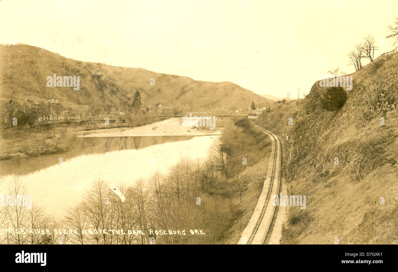 This image shows the Umpqua River above the dam near Roseburg, Oregon ...