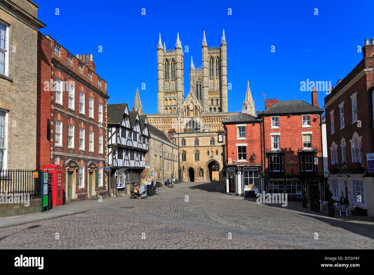 Lincoln Cathedral and Castle Square, Lincoln, Lincolnshire, England, UK ...