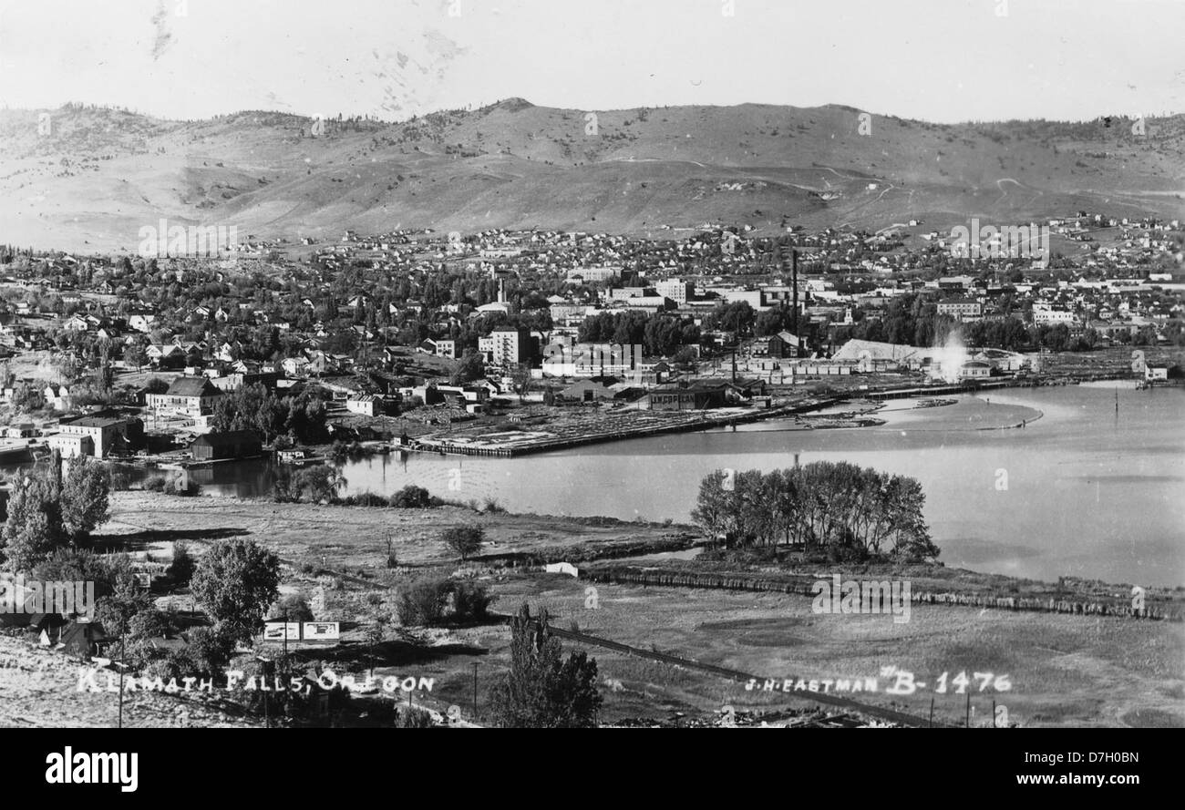This image from the Gerald W. Williams Collection shows Klamath Falls ...