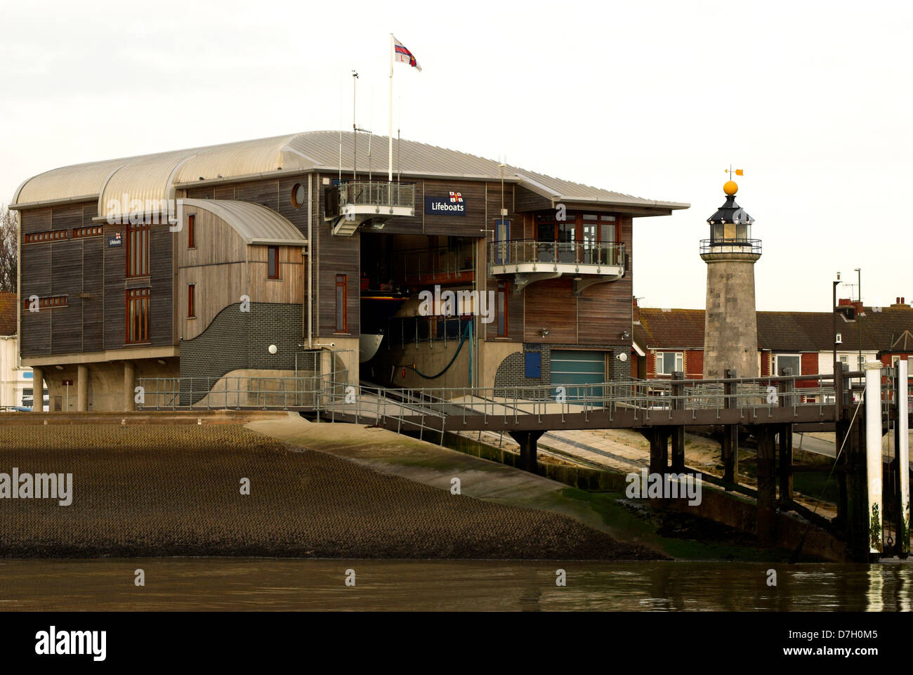 Shoreham lighthouse sussex hi-res stock photography and images - Alamy