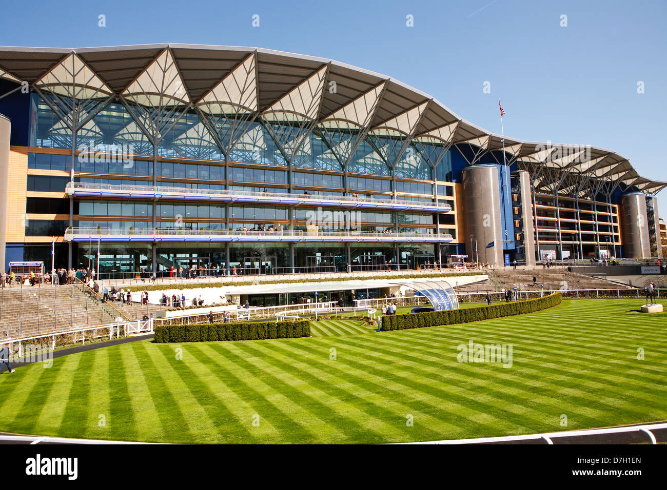 Welcome to Ascot Racecourse, the grandstand on a lovely spring day ...