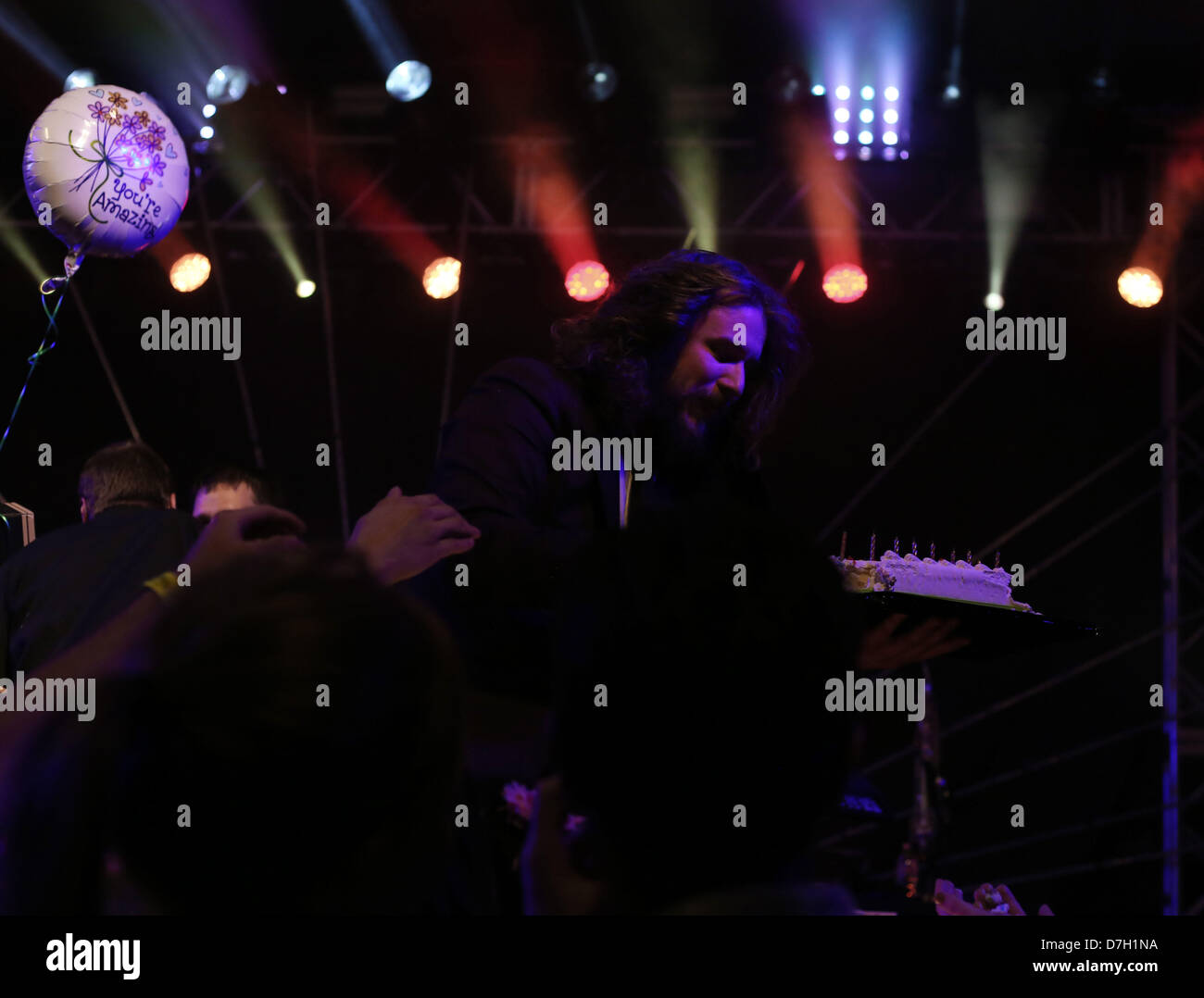 Austin, Texas, USA. 6th May, 2013. Singer JIM JAMES receives a birthday ...