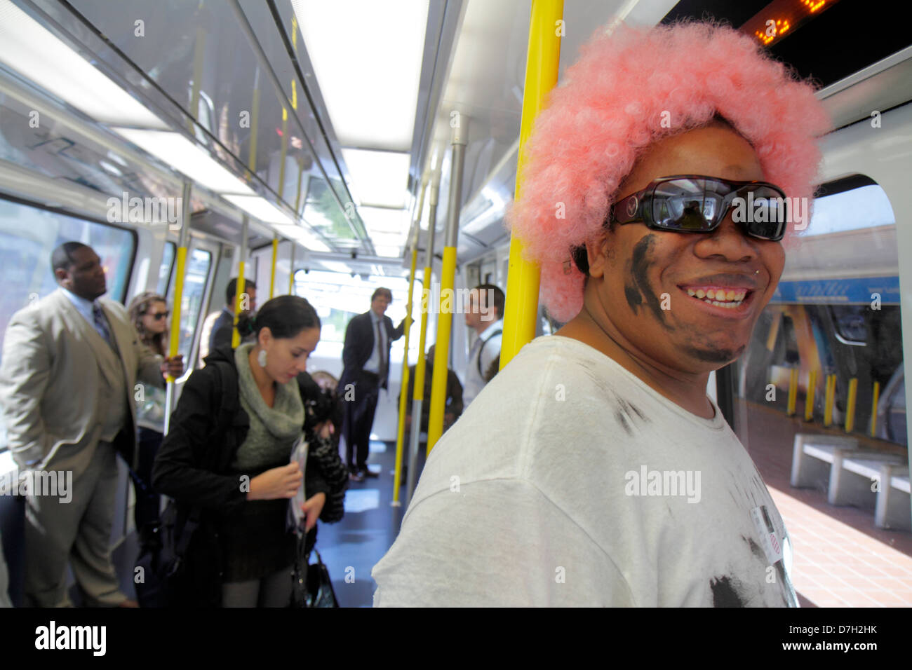 Miami florida metromover people mover hi-res stock photography and ...