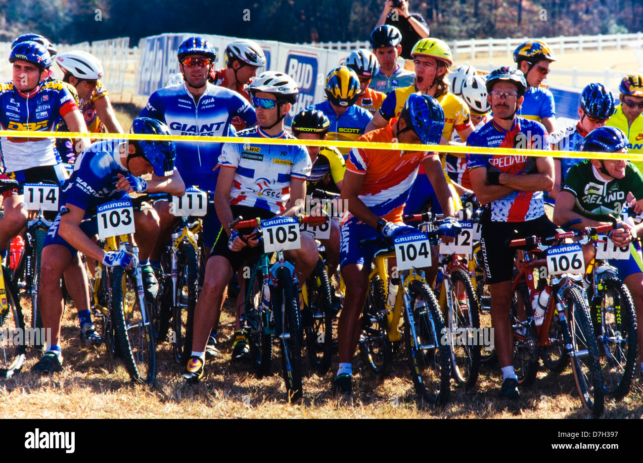 Extreme bike racing hi-res stock photography and images - Alamy