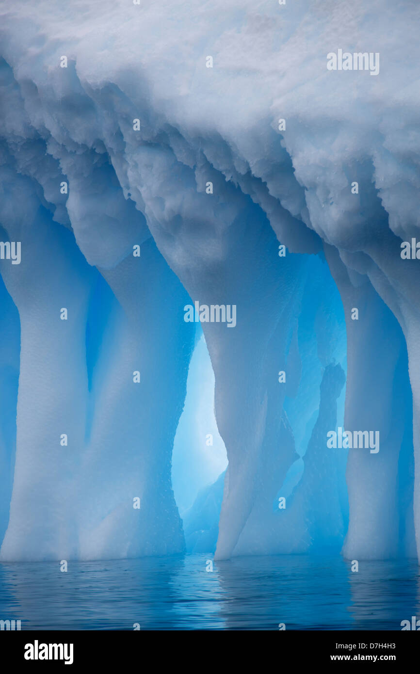 Iceberg icebergs hi-res stock photography and images - Alamy