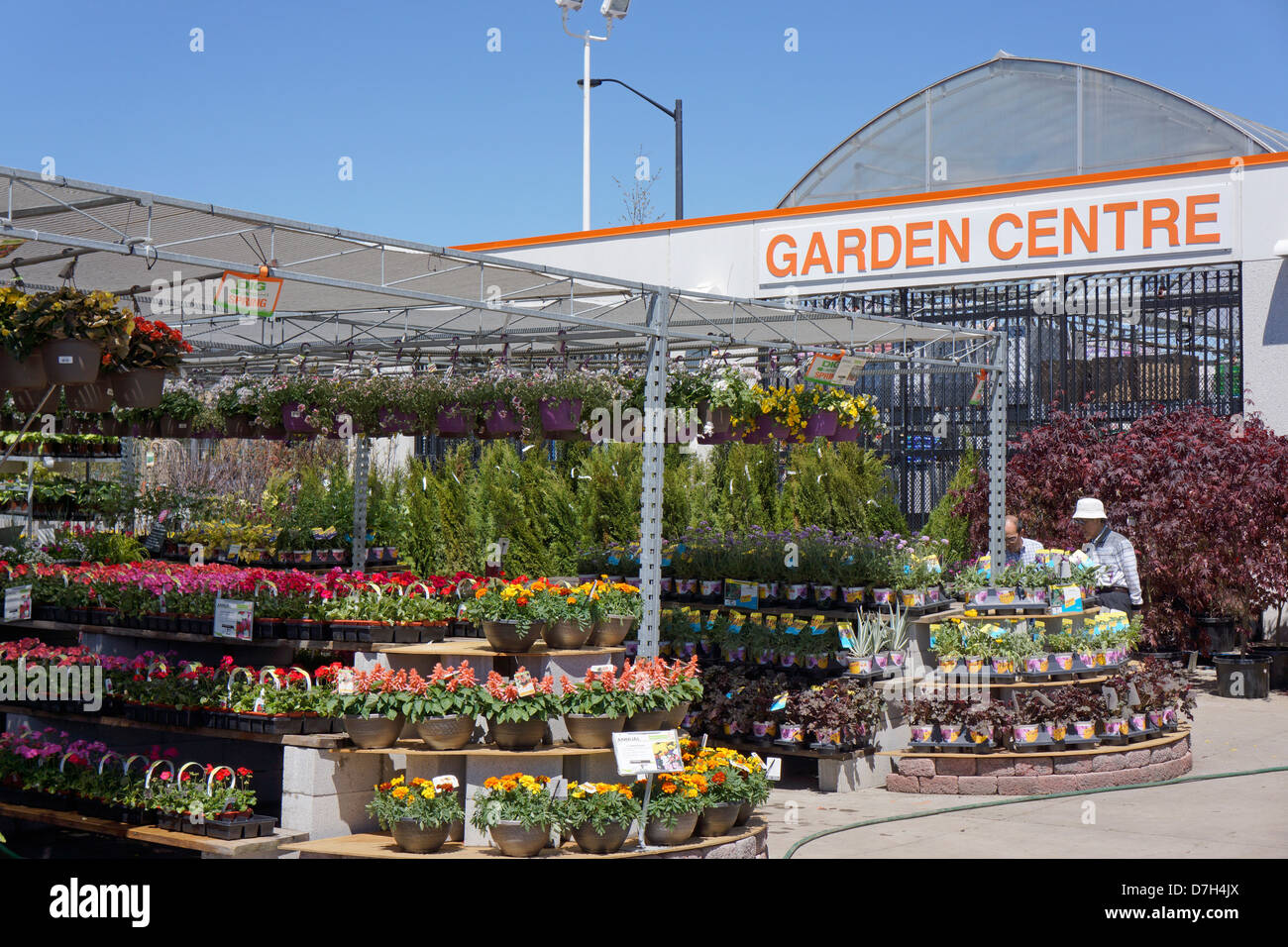 Garden centre hi-res stock photography and images - Alamy