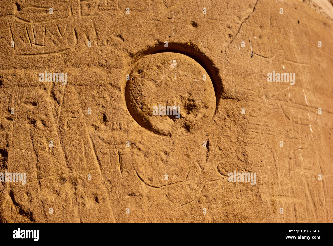 Solar Disc - detail of the column, Akhenaten's Sesibi Temple of Aten ...