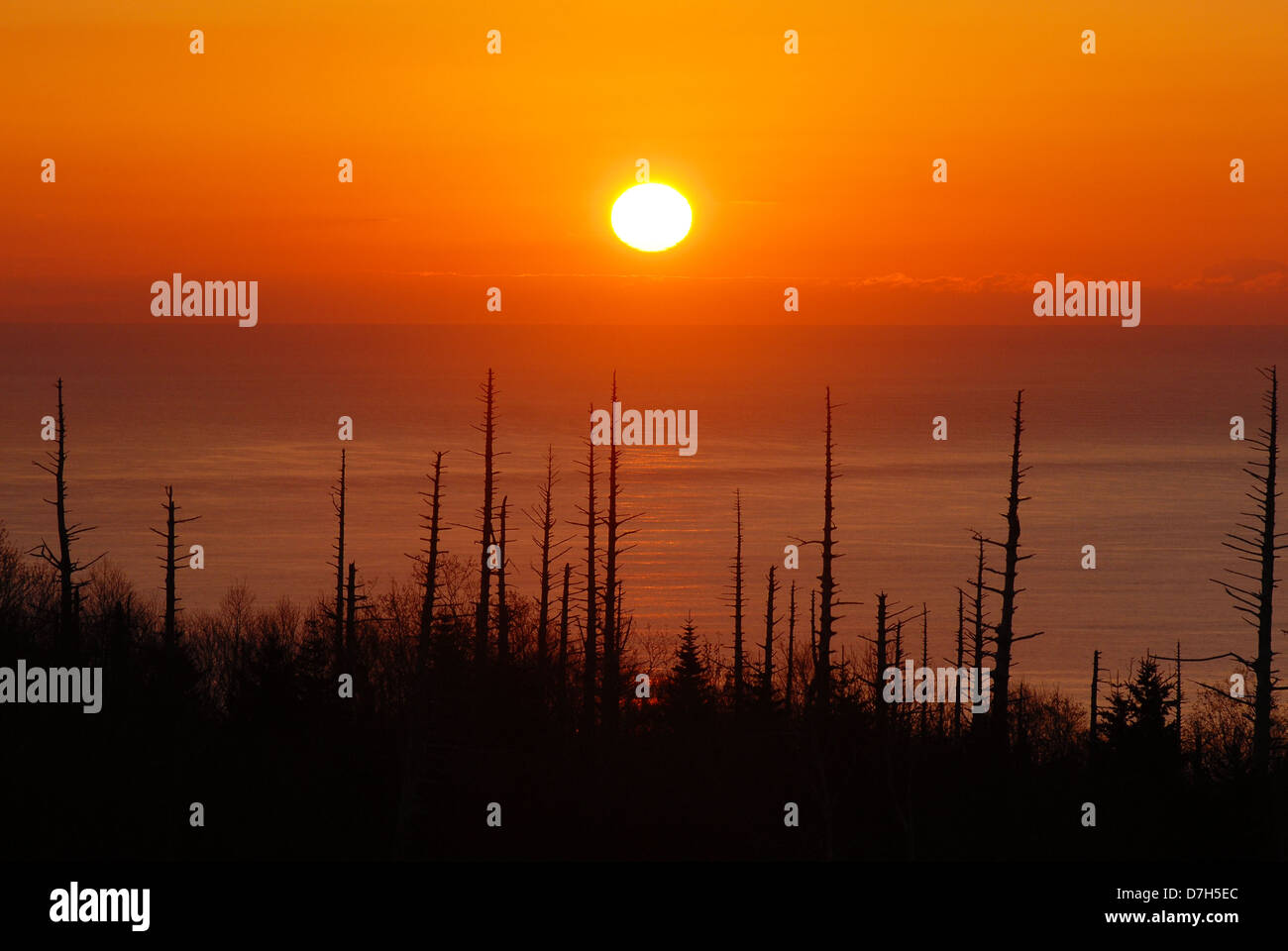 Sunset over the Pacific ocean from Tiatia Volcano on the Kunashir ...