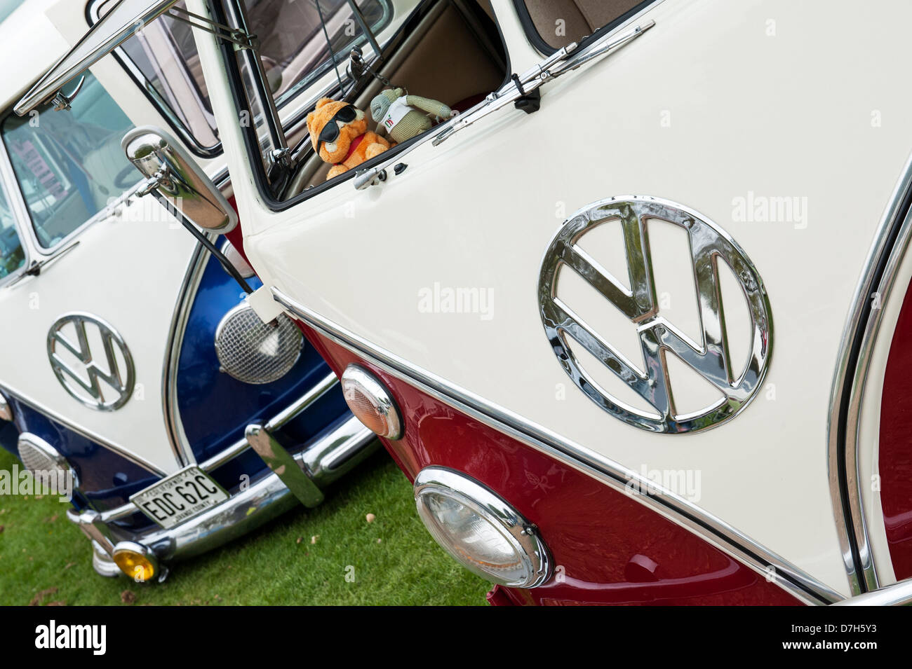 VW Split Screen Volkswagen camper vans Stock Photo - Alamy