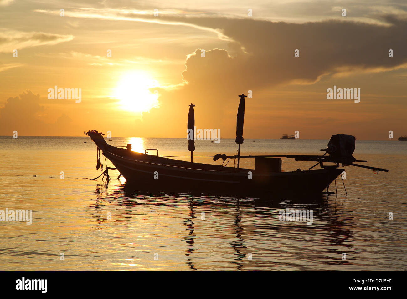 Sunset at Sairee Beach, Koh Tao, Thailand Stock Photo - Alamy