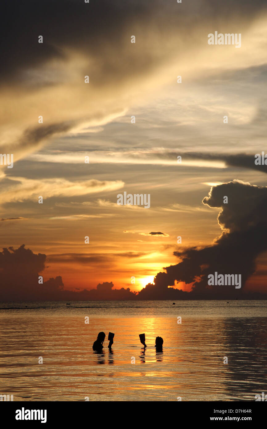 Sunset at Sairee Beach, Koh Tao, Thailand Stock Photo - Alamy