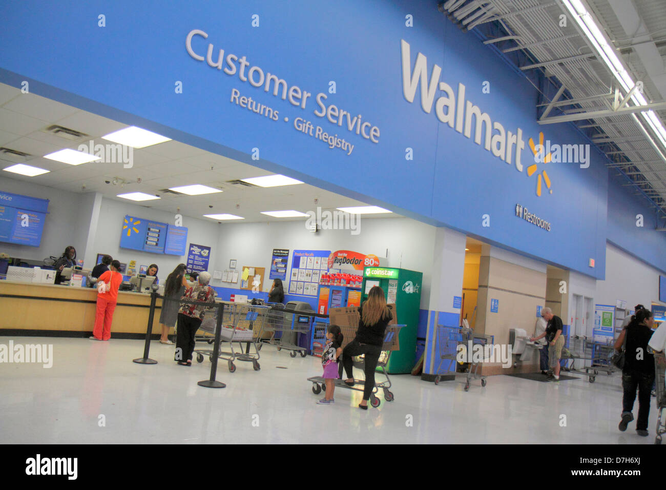 Shop Counter Box High Resolution Stock Photography and Images - Alamy